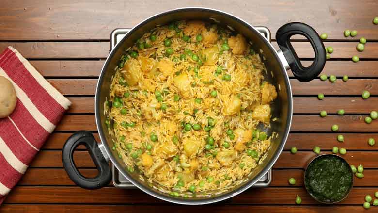 Tahiri recipe: How to make easy Veg Tehri Recipe quickly and perfectly ...