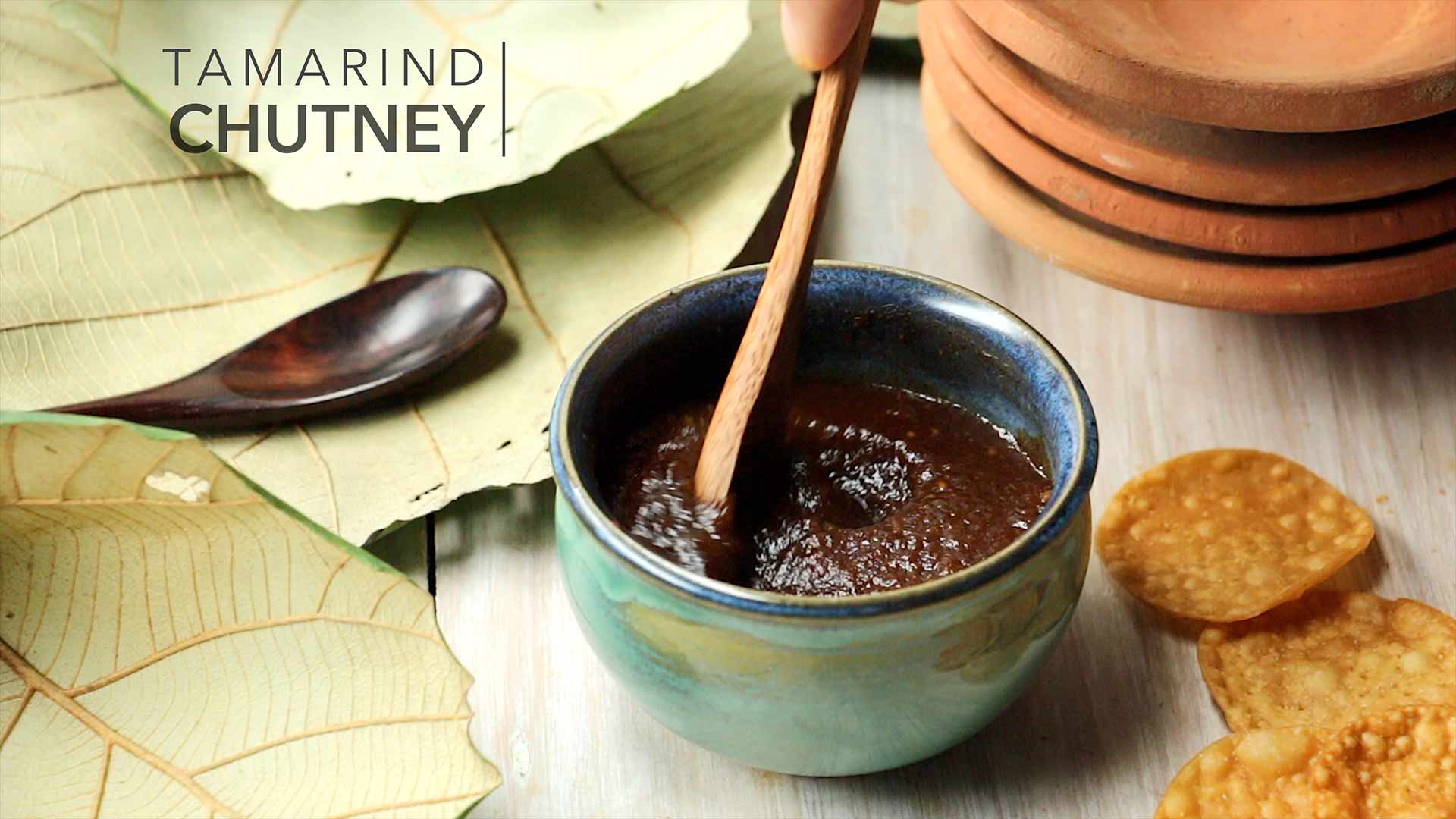 Tamarind Chutney | Imli Chutney | Sweet Tamarind Chutney | Video | Yummefy