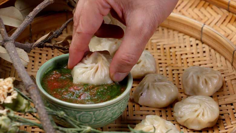 Momo Chutney Recipe - How to make Momo Chutney at home - Yummefy Recipes