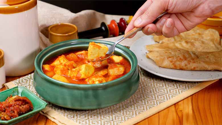 Aloo Paneer Recipe - How to make aloo paneer sabji at home - Yummefy ...