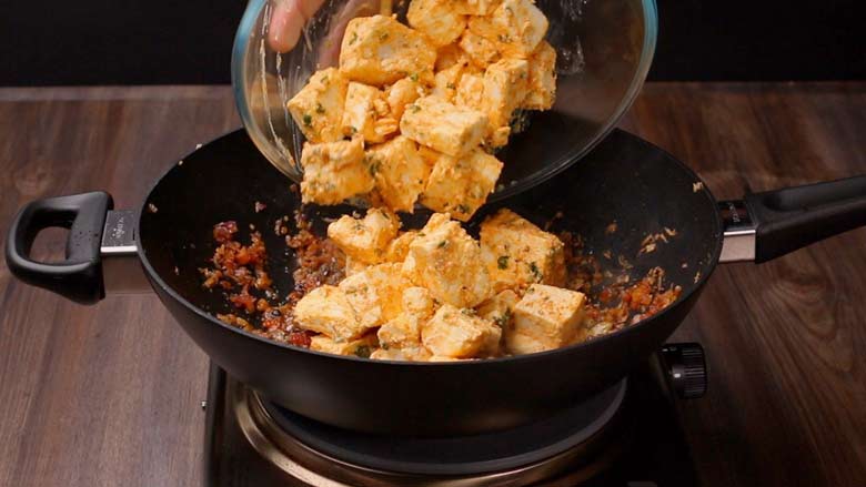 Dhungar Paneer Masala recipe - Best Dhungar Paneer Masala at home by ...