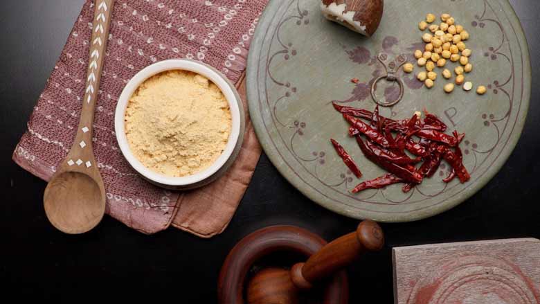 Andhra Gunpowder with Chana Dal | Putnala Pappu Podi from Yummefy Recipes