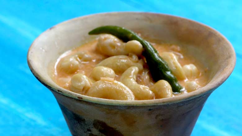 Flavorful Cashew Nut Stew | Yummefy | Step by Step Cooking Videos