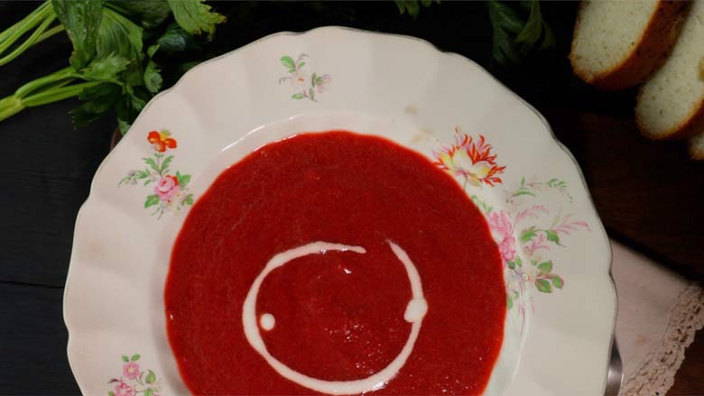 Borscht Soup Recipe | Russian Veg Borscht Soup | Simple Beetroot Soup ...