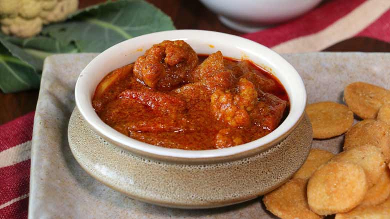 Gobi Shalgam Achar Recipe | How To Make Gobi Shalgam Pickle by Yummefy