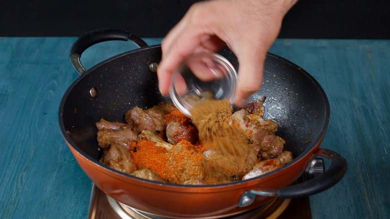 Taar Gosht Recipe | Rampuri Mutton Curry Recipe by Yummefy